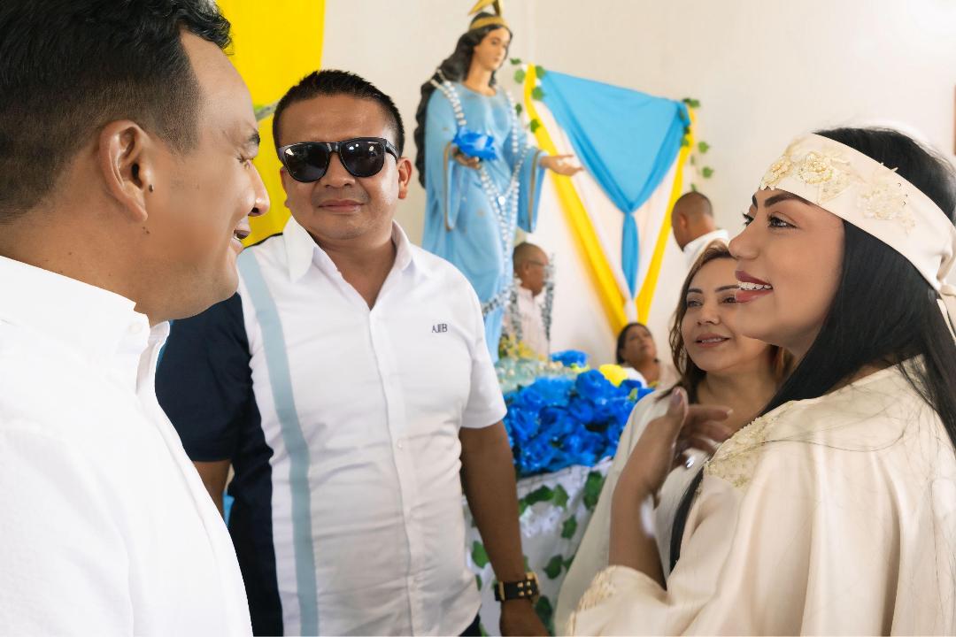 Senadora Martha Peralta Epieyú, presente en las fiestas patronales de ...